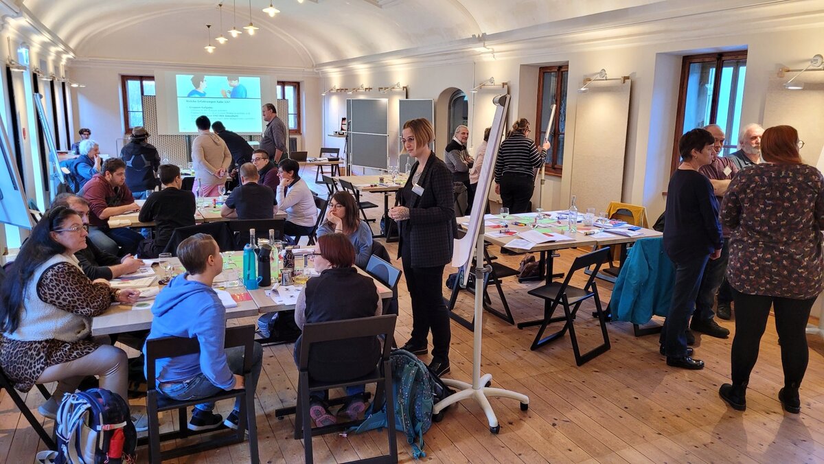 Inklusive Zusammen·arbeit – Gemeinsam stark und auf Augen·höhe - sebit ...